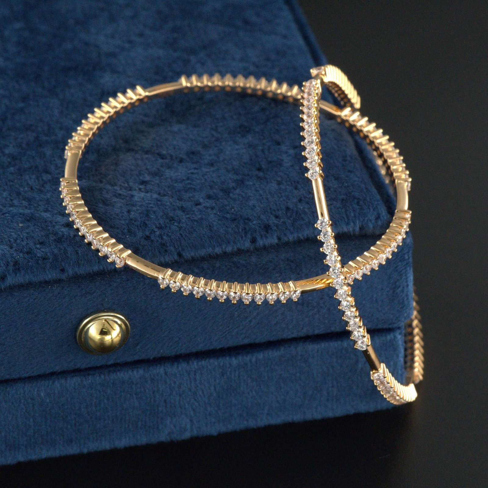 Stunning Anti-Tarnish Bangles, 18k Gold Handmade - Pandoras Art Jewellery