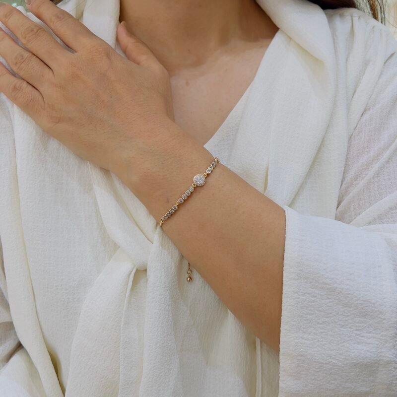 Classic bracelet perfect for daily and office elegance - Pandoras Art ...