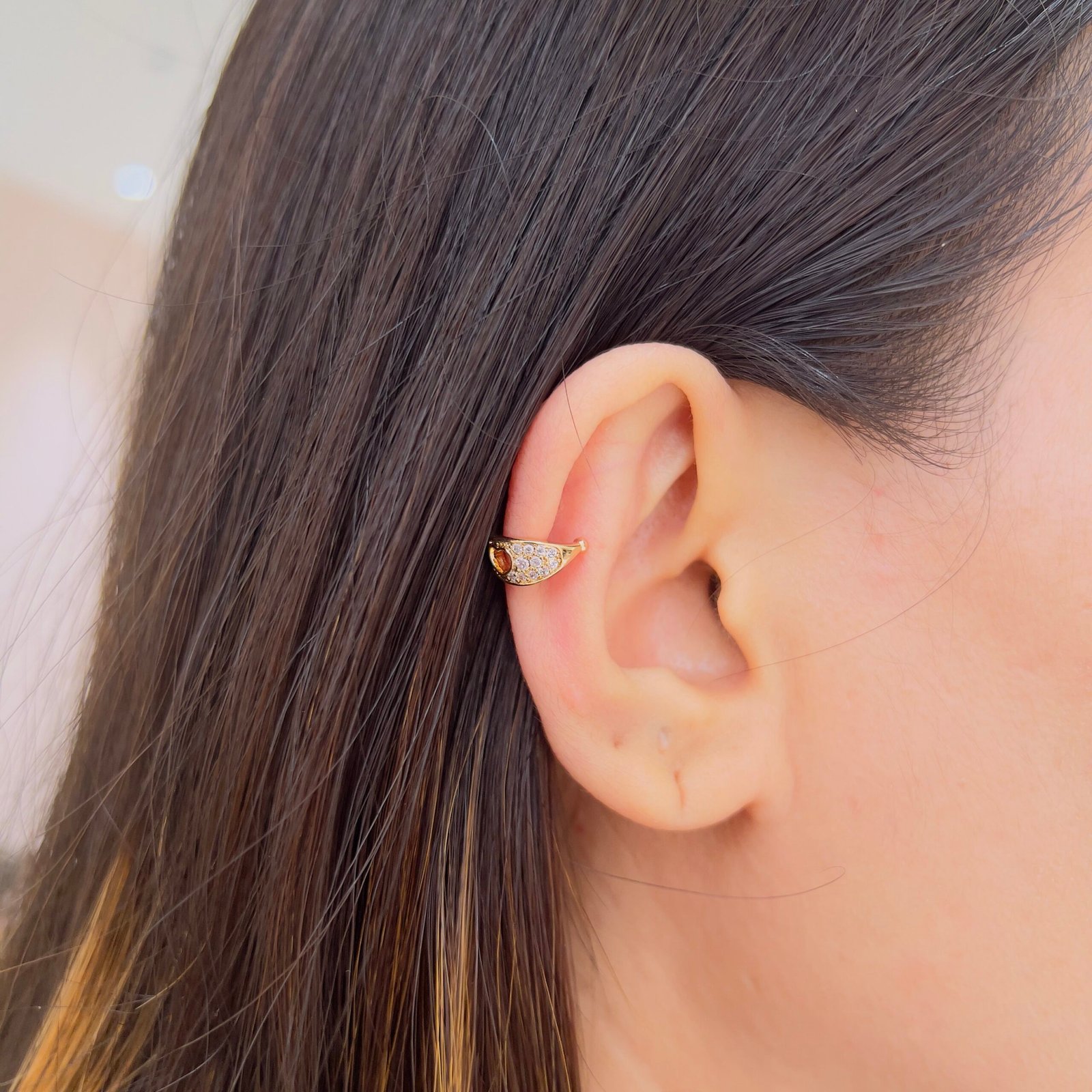 Pressing ear cuffs ensuring comfort for all-day wear - Pandoras Art ...